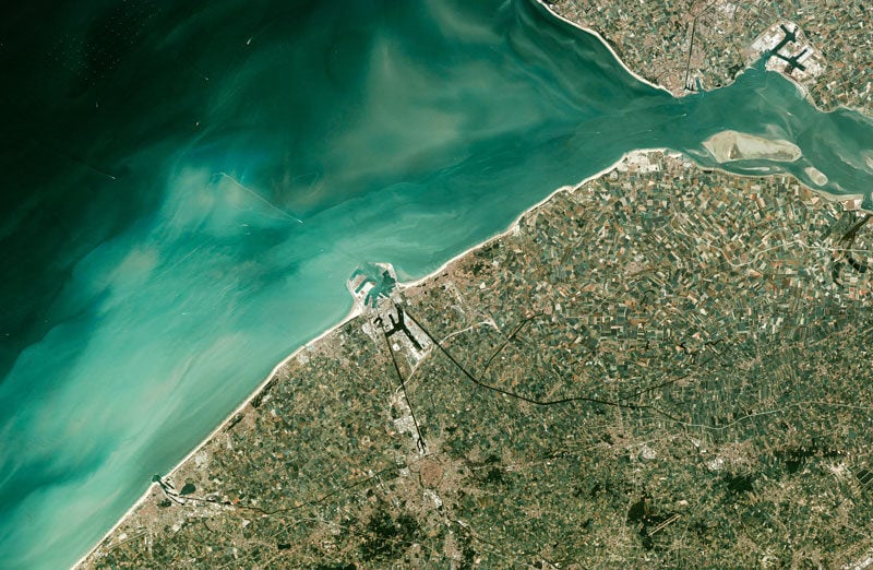 EarthDaily Data Layers: Earth Observation Satellite Imagery Use Cases